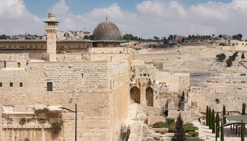 About Israel - Dekel Tours